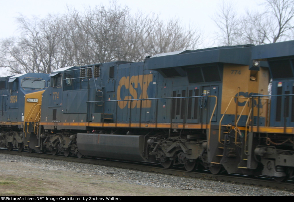 CSX 774